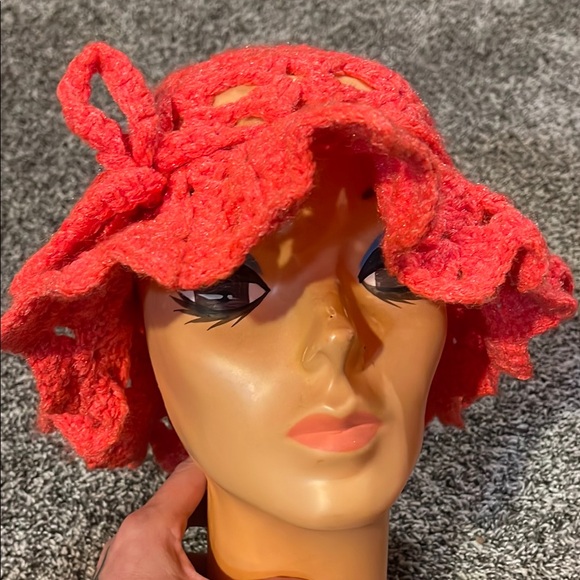 Accessories | Vintage Early 7s Handcrafted Coral Crochet Hat 23 ...